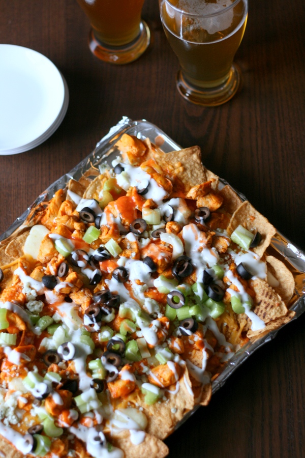 Buffalo Chicken Nachos | Haute Pepper Bites